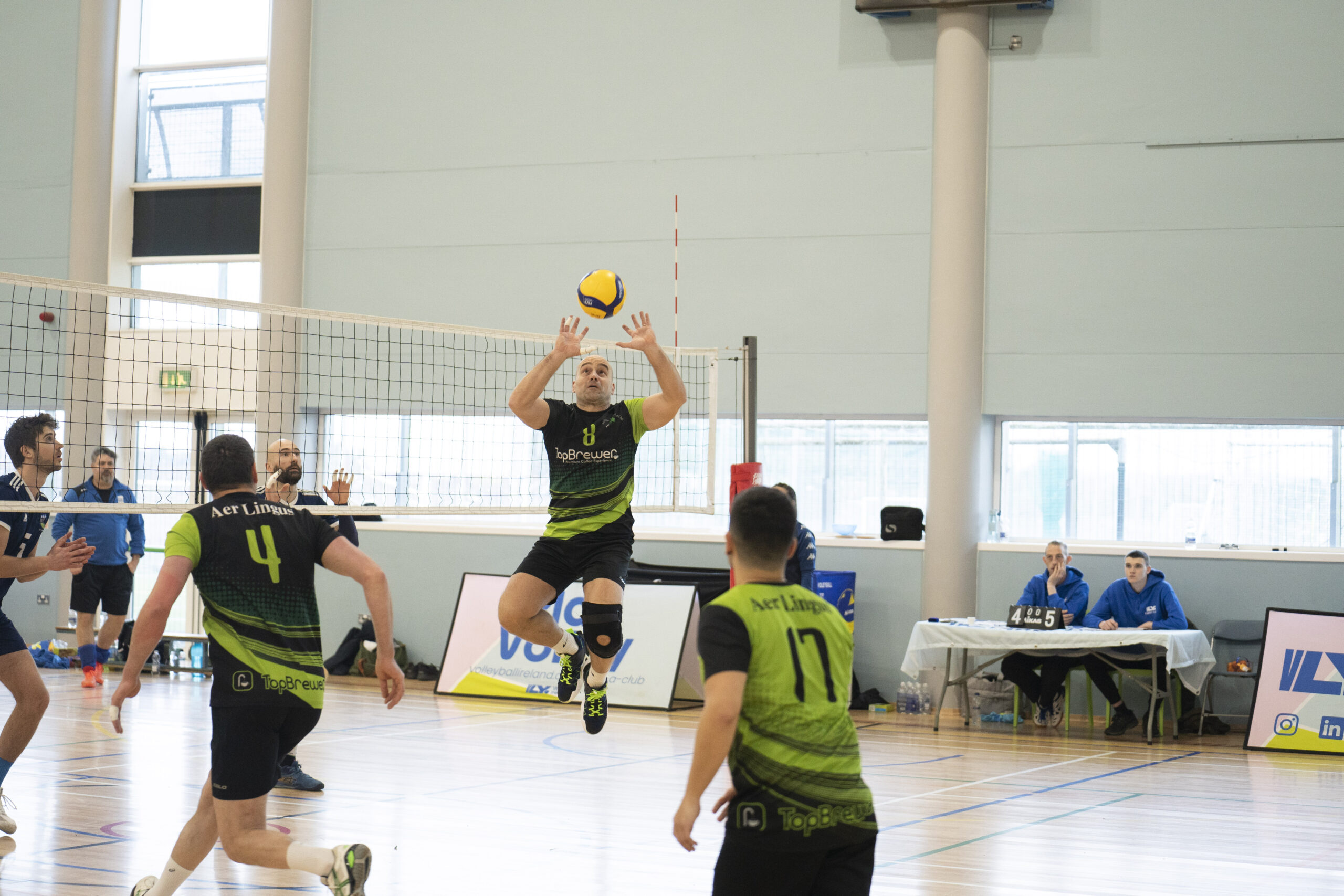 UCD overcome Aer Lingus in High Quality Cup Final | Volleyball Ireland